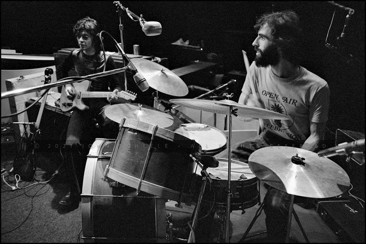 FEATURED PHOTOS OF THE BAND, BOB DYLAN & FRIENDS — Photography by John ...